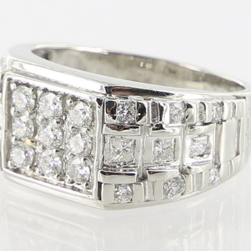 Gents Platinum and Diamond Ring | Roath's Pawn